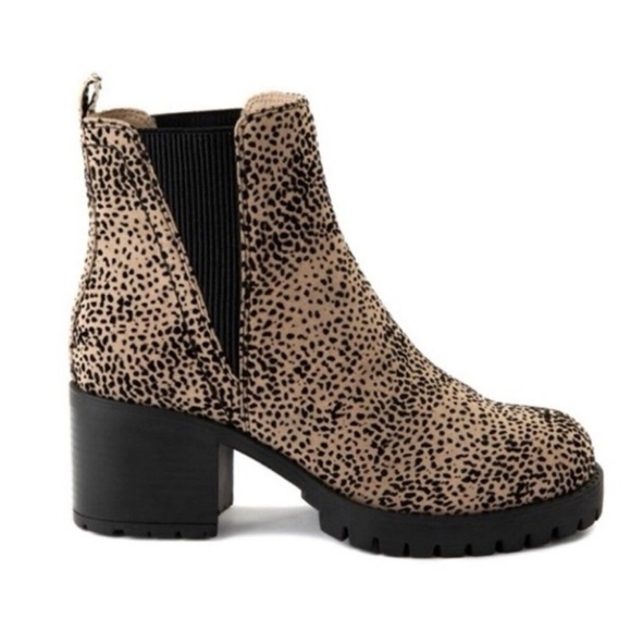 MIA | Shoes | Mia Tan And Black Heeled Boots | Poshmark